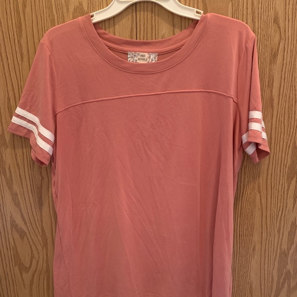 Tops | Pink Republic Tshirt | Poshmark